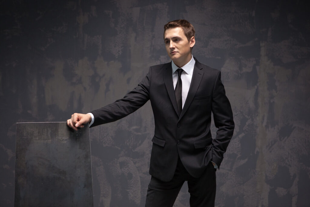 Elements of Acting in Photoposition
